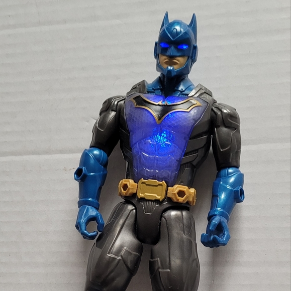 Mattel | Toys | Dc Comics Batman Missions Electronic Battle Power 2 ...